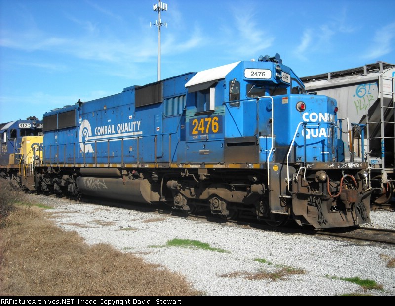 CSX SD50-2 2476